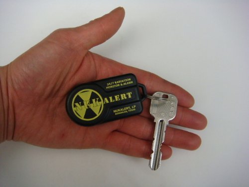 10段階でアラームで教えてくれる｜NukAlert 小型 軽量 放射能 放射線 探知機 測定器 ガイガーカウンター